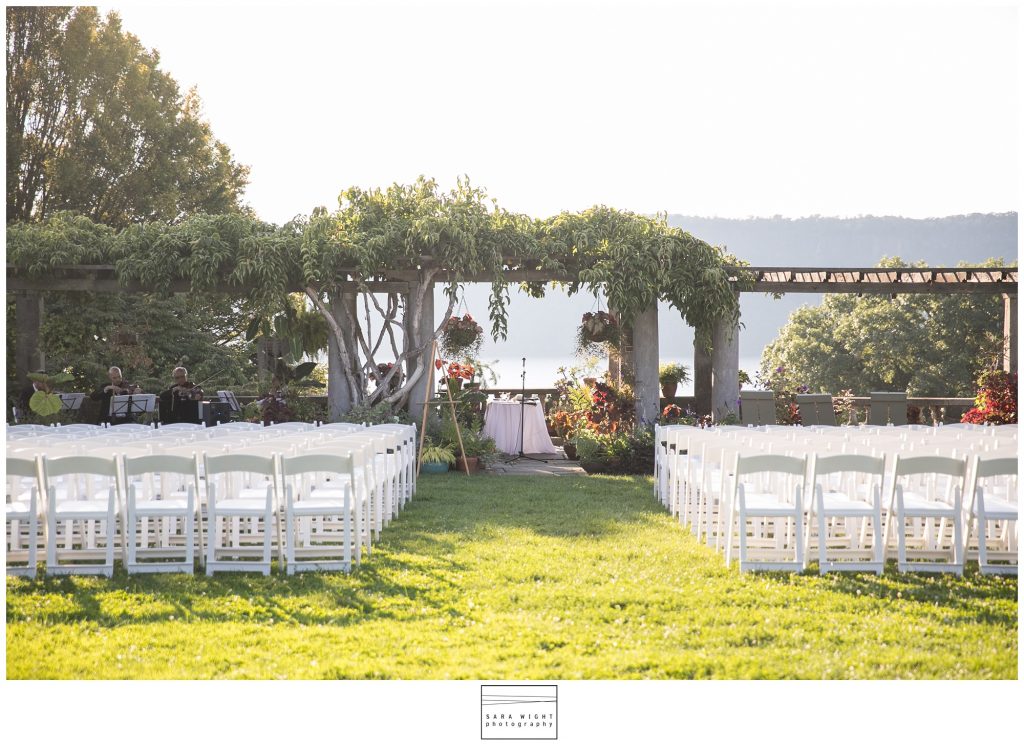 Wave Hill Wedding, New York, NY: Melissa + Rusty | Sara Wight Photography